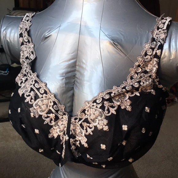 Bali | Intimates & Sleepwear | Bali Lace Bra 36ddd | Poshmark